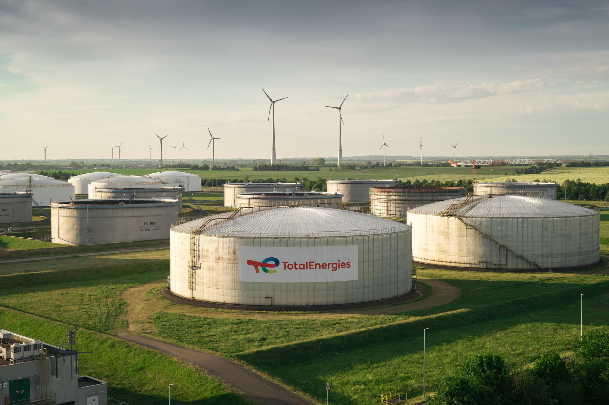 Energy trading: TotalEnergies’ global multi-energy expertise ...